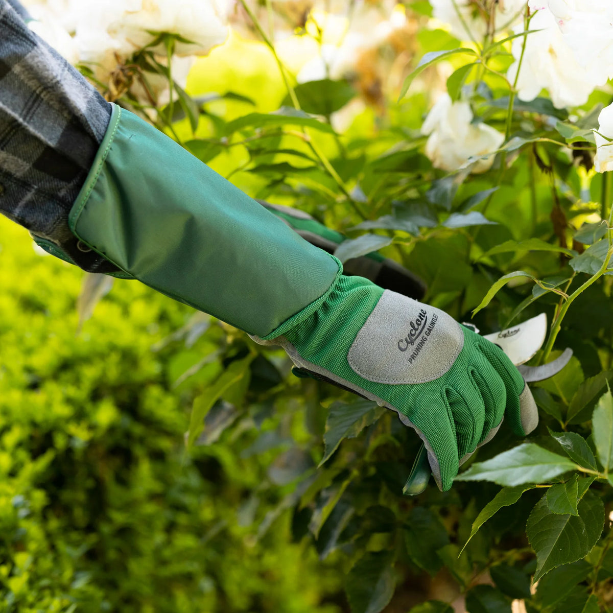 CYCLONE Gloves Pruning Gauntlet | Jimi's Hardware Hub